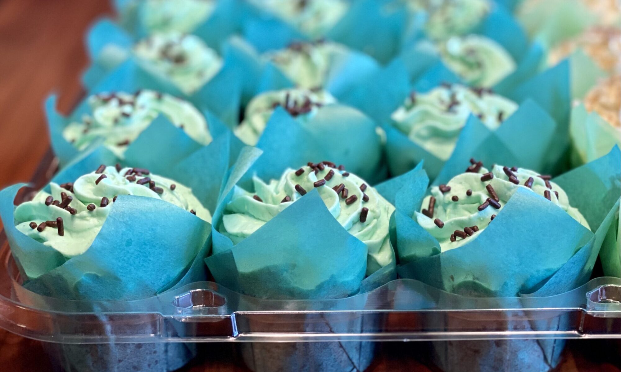Muffin Tops Bakeshop – Baked Goods for your weddings, showers ...